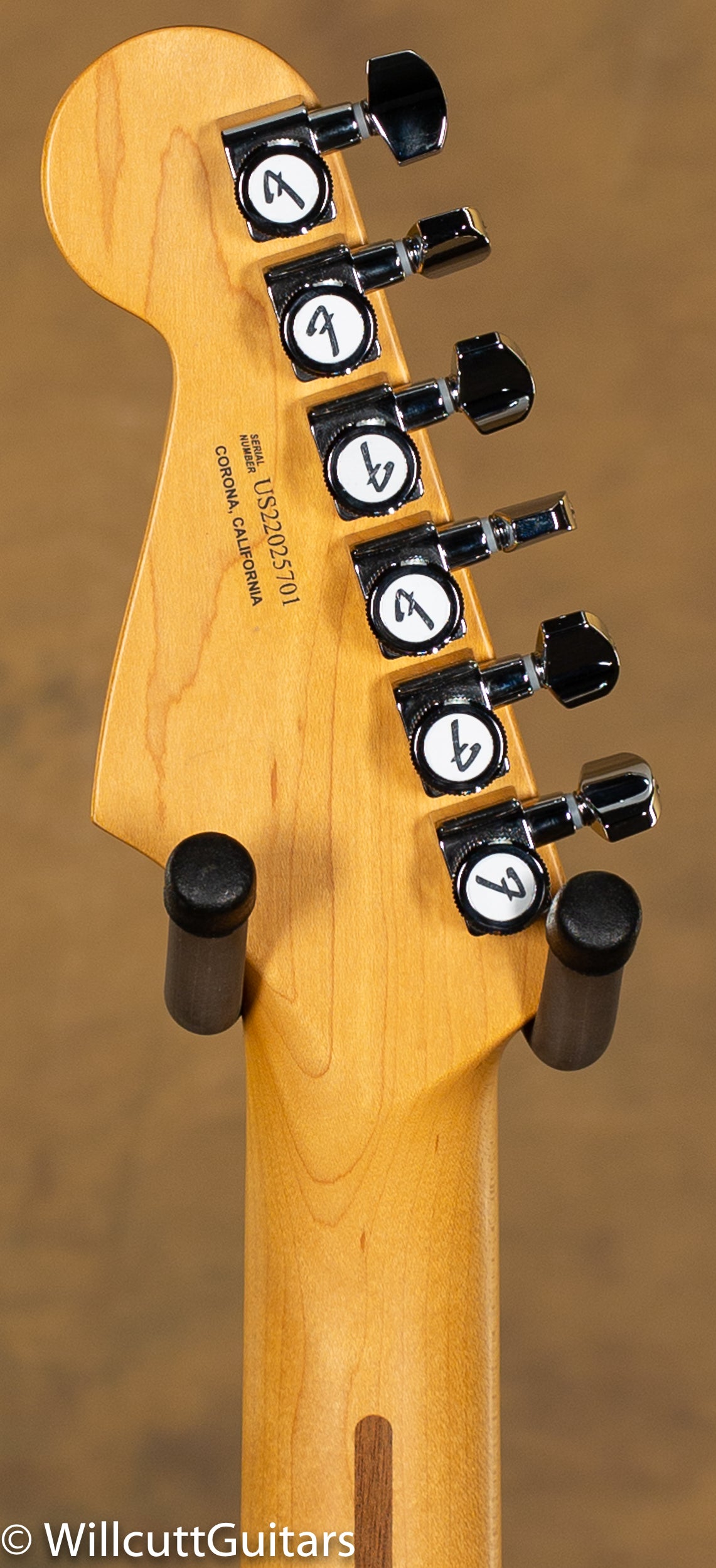 Fender American Ultra Stratocaster Cobra Blue Maple - Willcutt Guitars