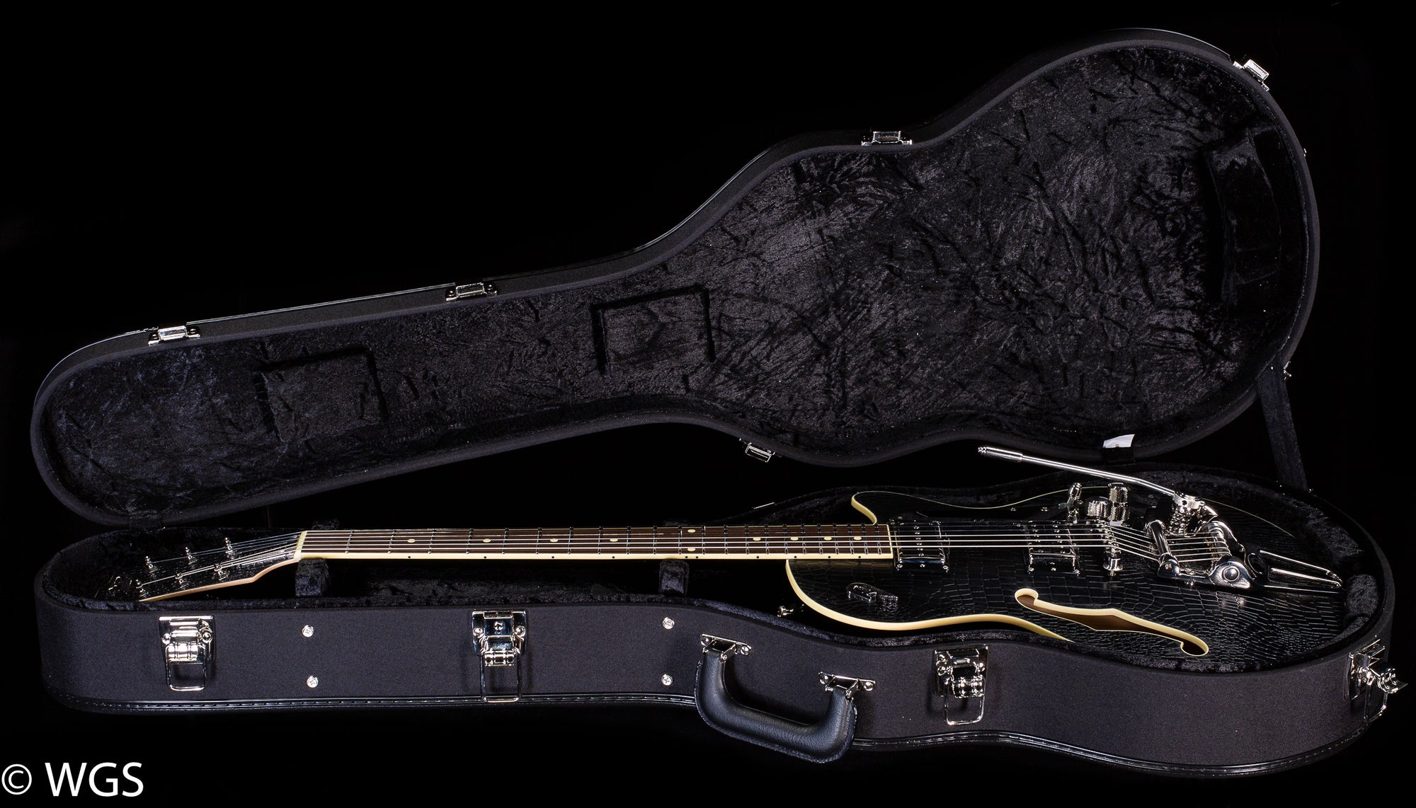 Duesenberg Starplayer TV Outlaw - Willcutt Guitars