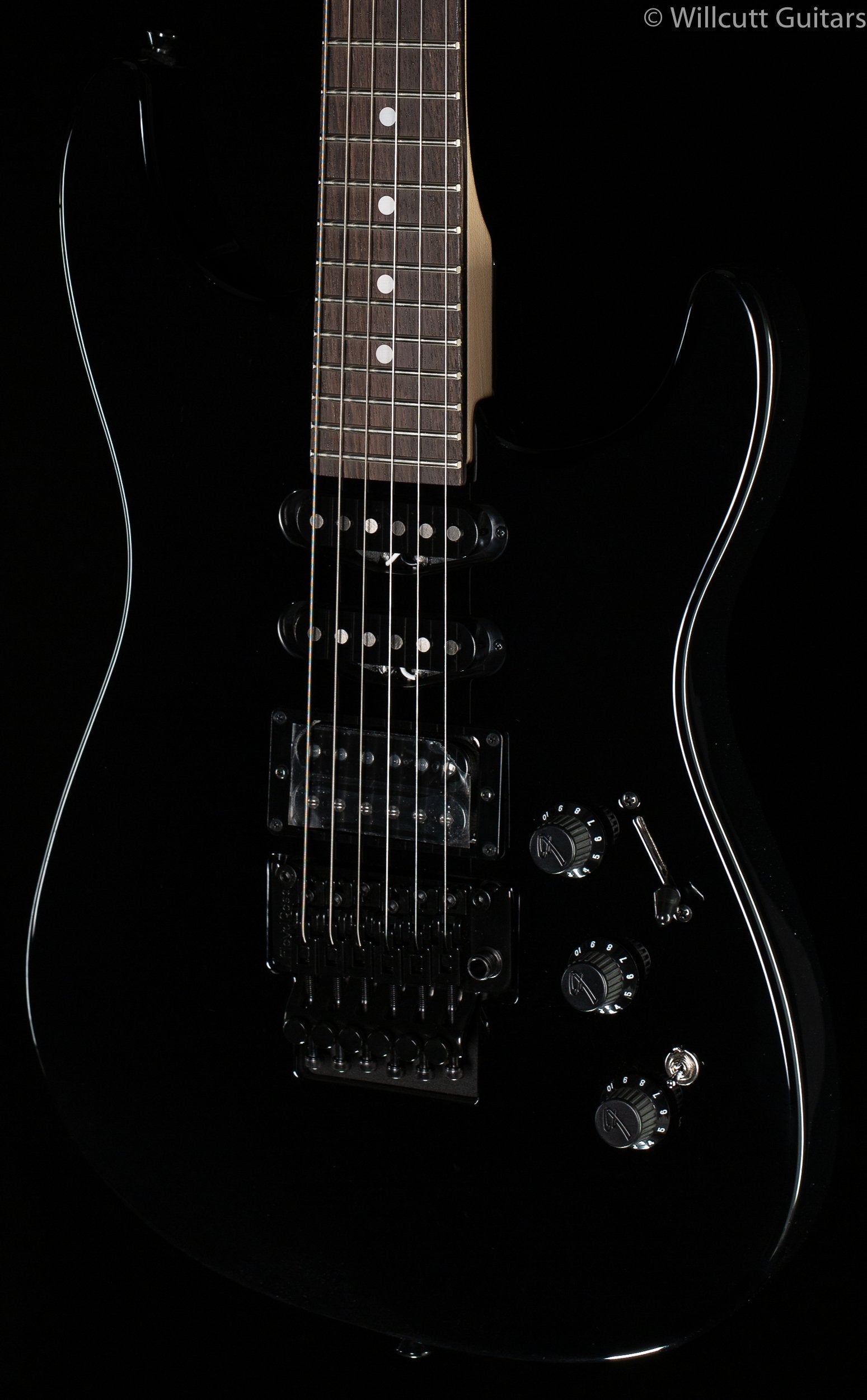 Fender Limited Edition HM Strat Rosewood Black - Willcutt Guitars