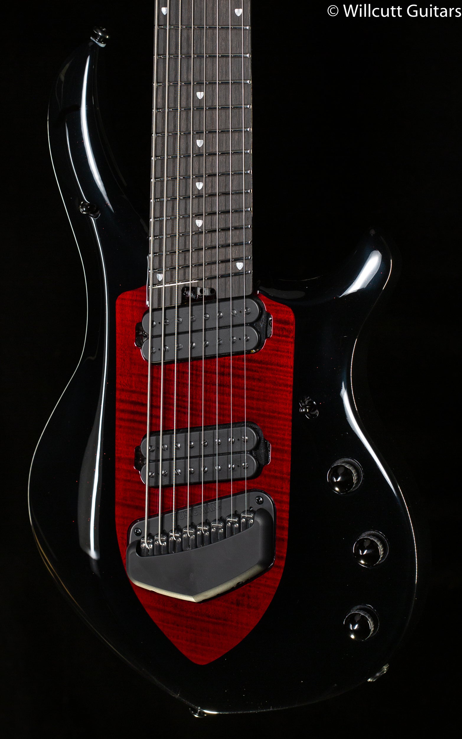 Ernie Ball Music Man Majesty 8 String Sanguine Red (251 Ernie Ball Music Man Majesty 8 String Sanguine Red (251