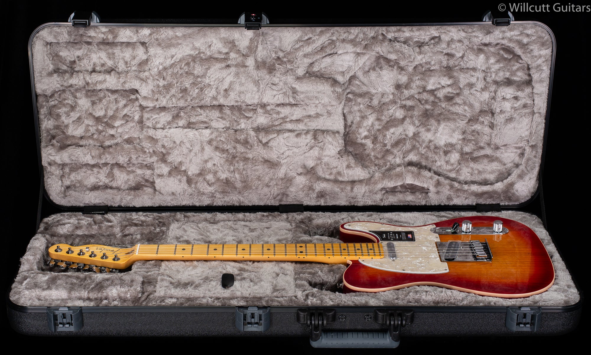 Fender American Ultra Telecaster Plasma Red Burst (092) - Willcutt Guitars